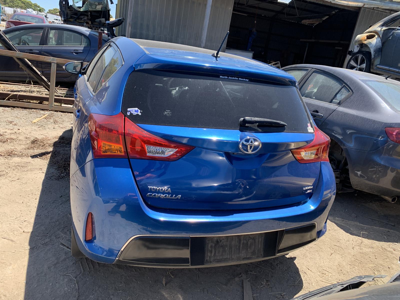 Right Rear Door Sliding Corolla Toyota 2014