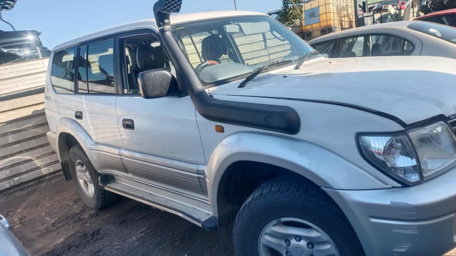 Rear Bumper Prado Toyota 2000